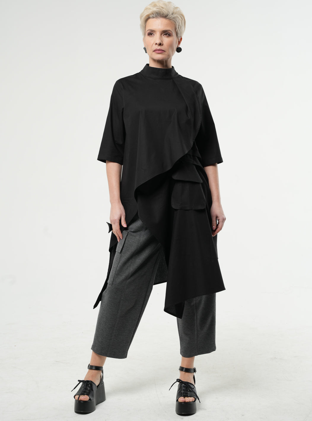 Asymmetric Tunic Shirt In Black – Metamorphoza