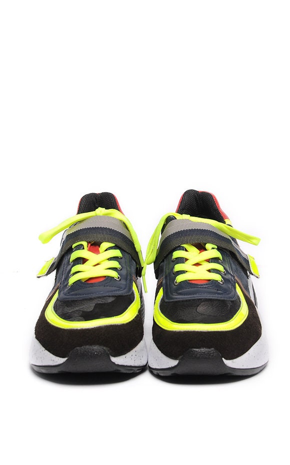 Neon Color Sneakers – Metamorphoza